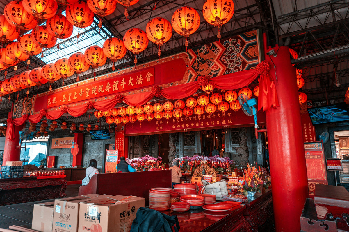 Premium Gift Boxes for Chinese New Year: Celebrate with The Hamper Bou ...